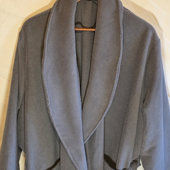 Auden | Intimates & Sleepwear | Auden Charcoal Textured Robe | Poshmark